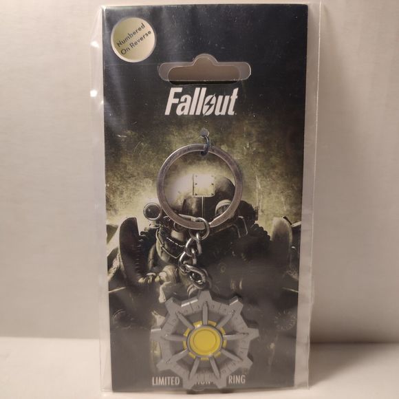 Bethesda | Accessories | Fallout Vault Door Keychain Limited Edition ...